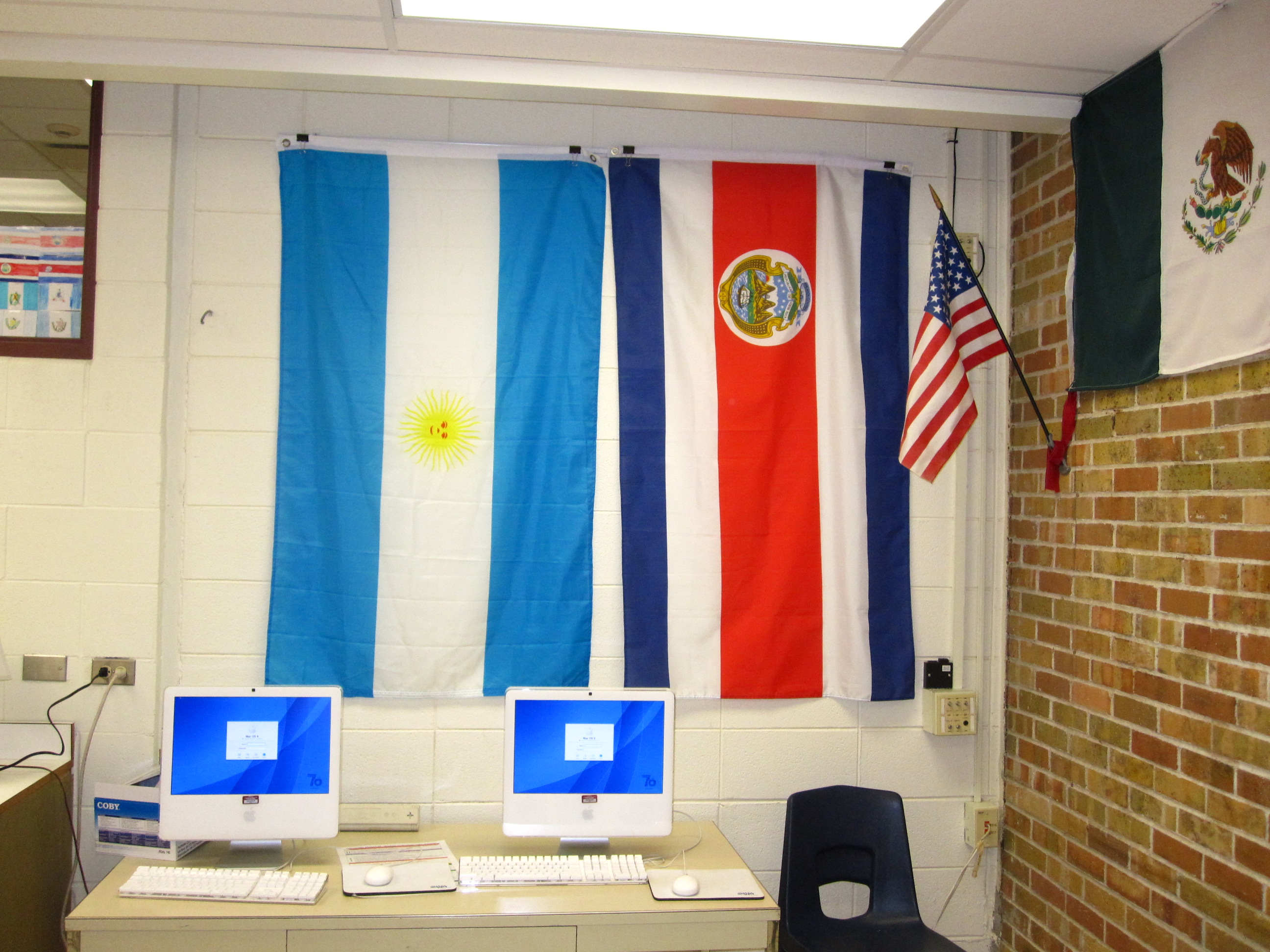 Hanging up Flags in Classroom | SpanishPlans.org